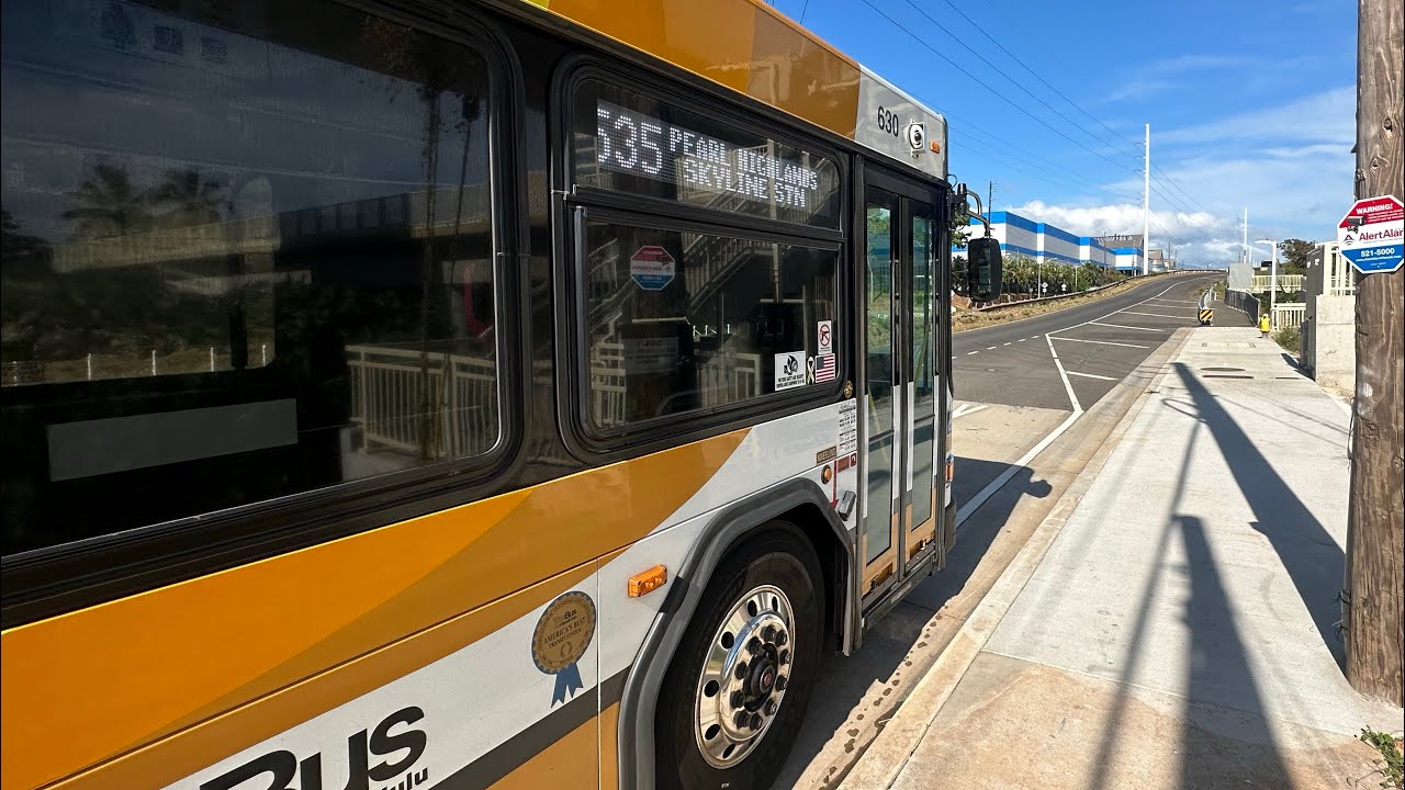 Honolulu TheBus Route 535, Bus 630 - YouTube