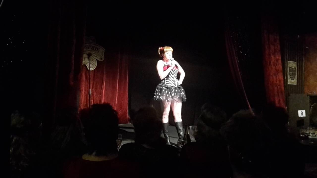 Rachel Rouge talks about not-yet donating a kidney at The Menagerie ...