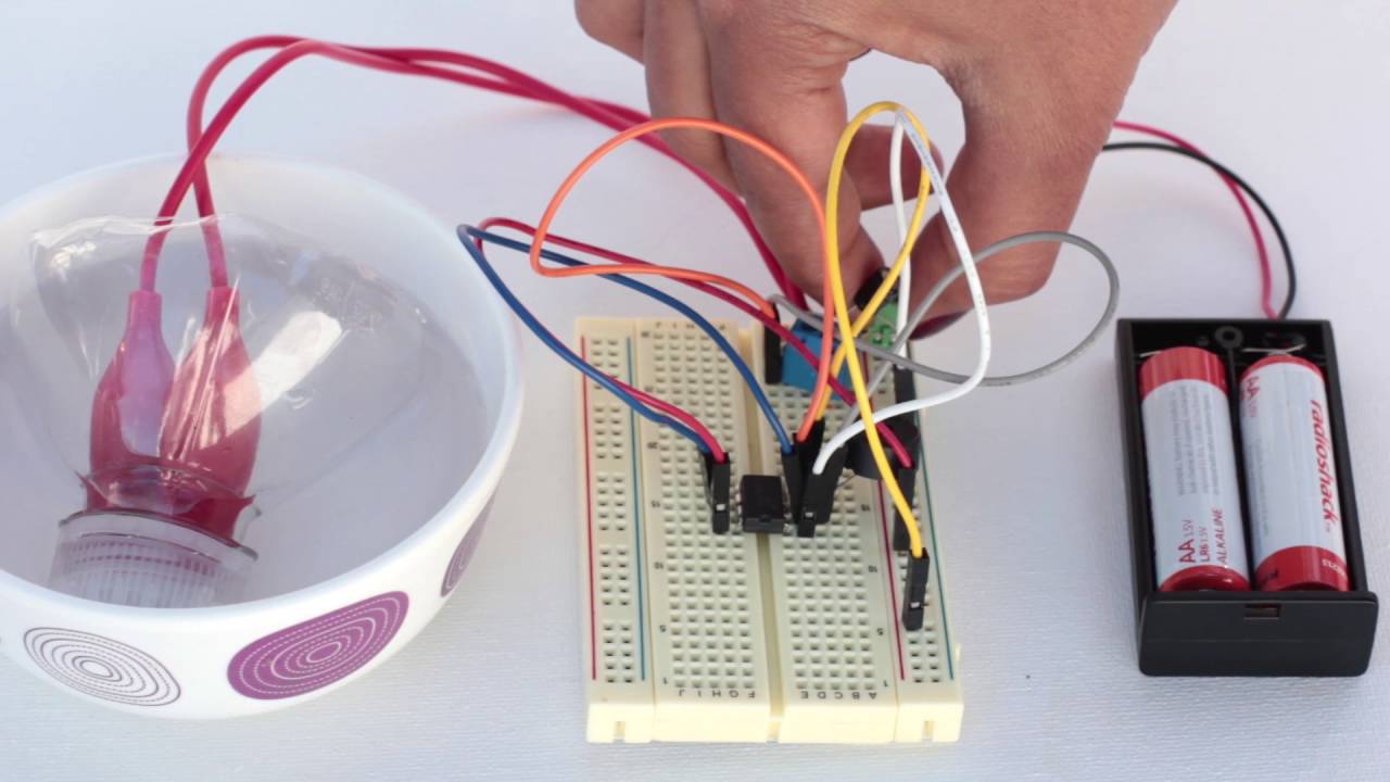 Coqui - A simple water conductivity sensor - YouTube
