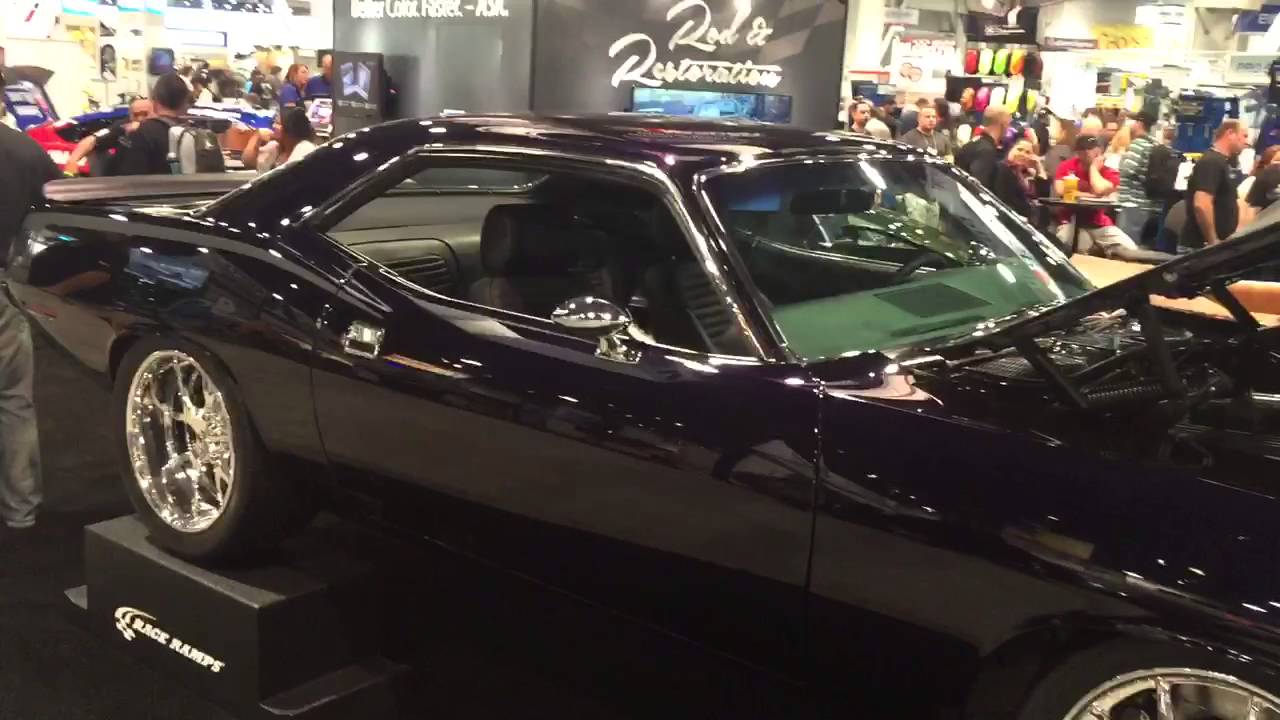 Meet the 1970 NST Cuda SEMA 2015 Sherwin Williams sponsored - YouTube