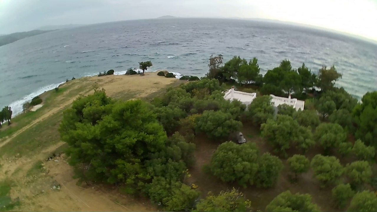 Hubsan H501s X4 συννεφιασμενη πτηση με 5 μποφορ αερα στη Σιθωνια ...