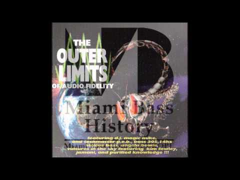 Techmaster P.E.B. - DSTM 2 - YouTube