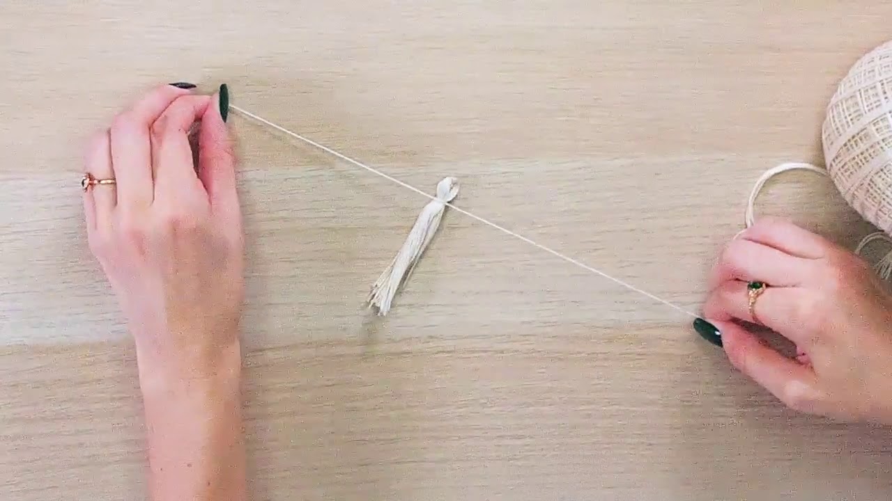 Angel Bookmark | an Annie's Free Crochet Pattern Tutorial - YouTube