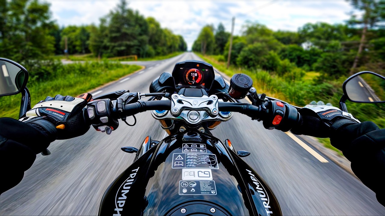 TRIUMPH SPEED TRIPLE 1200 RS WHEELIES POV | EXHAUST SOUND - YouTube