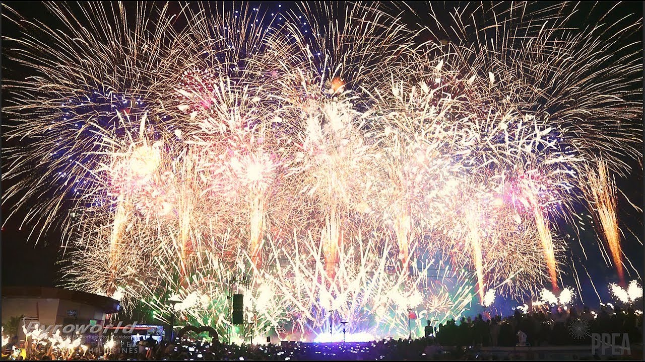 Philippine Int. Pyromusical Competition 2018: Platinum Fireworks ...