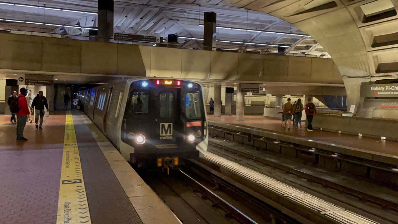 WMATA Metrorail Kawasaki 7000 Series on the Red Line - YouTube