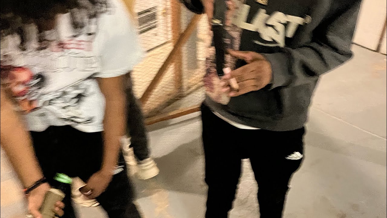 Ceezebk - thuggin nd buggin - YouTube Music