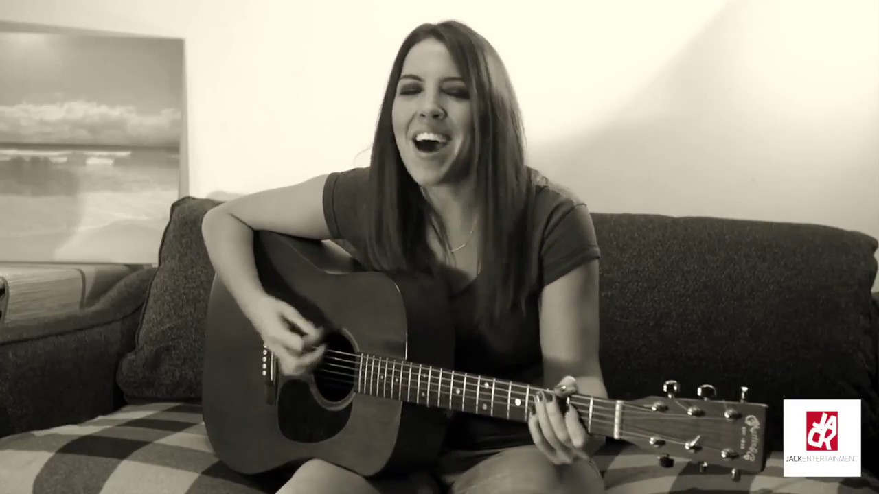 Gabrielle Larson | Acoustic Singer Guitarist - YouTube