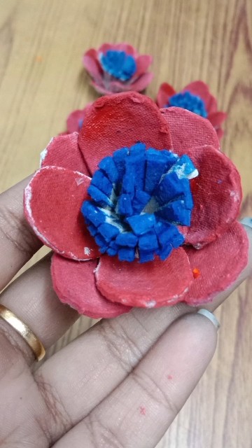 Beautiful flowers making idea💡#shorts #craftflowers #easycraft #diy # ...