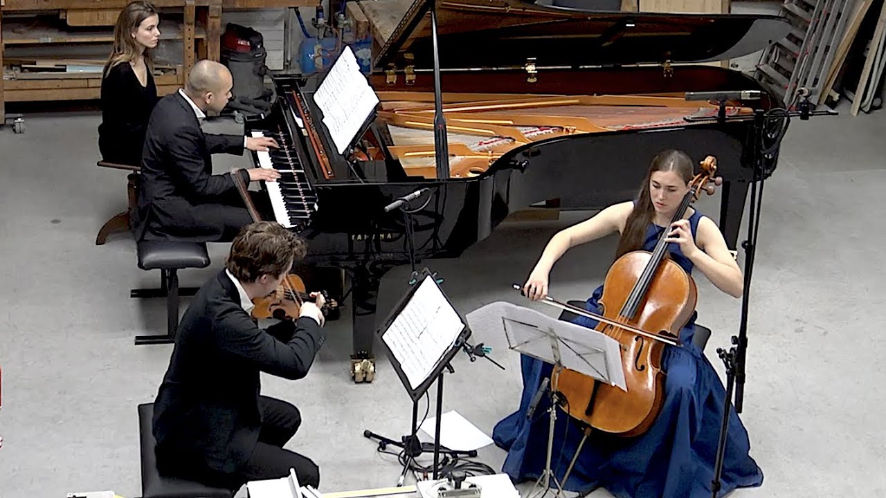 Nadège Rochat, Michael Foyle and François-Xavier Poizat play Ravel Trio ...