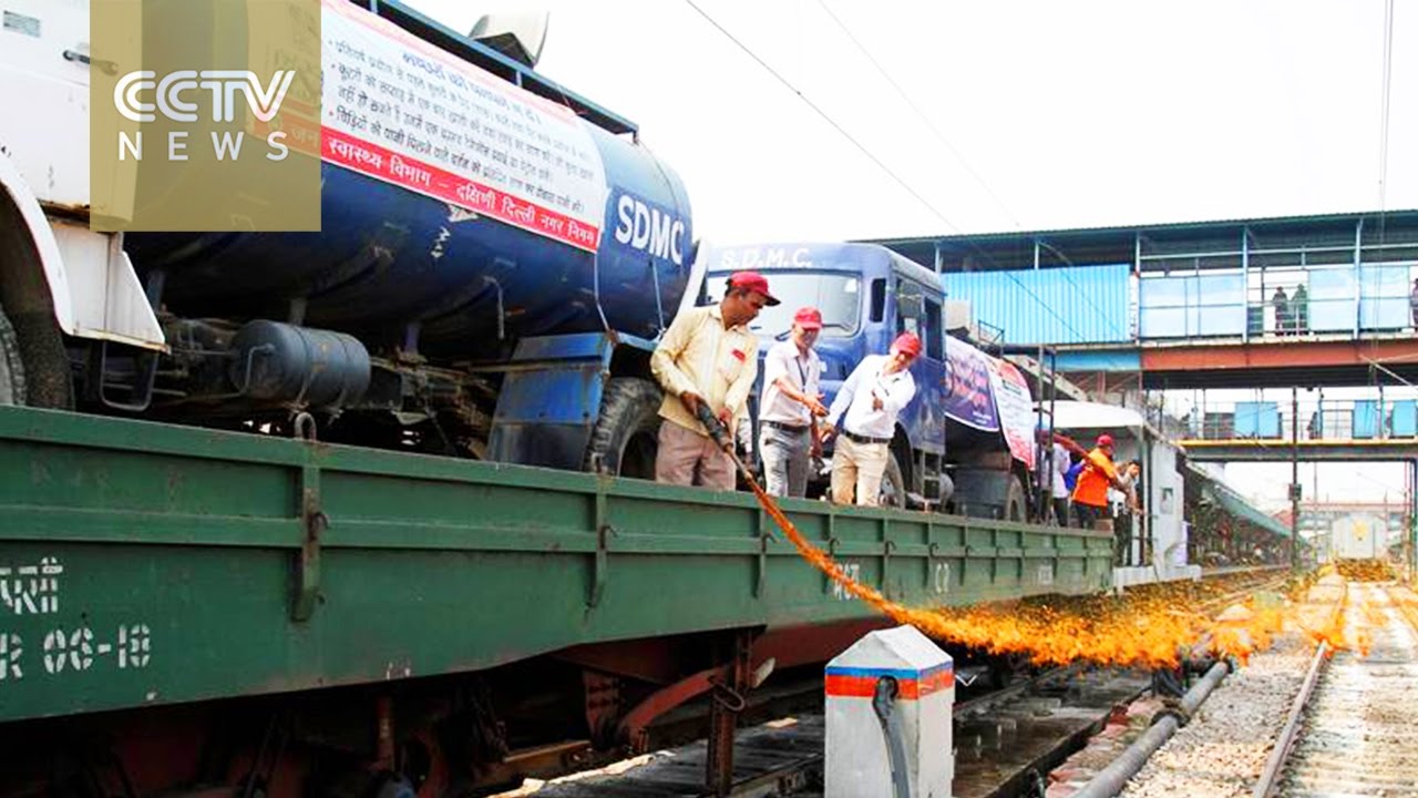 India launches ‘terminator train’ to battle mosquitoes - YouTube