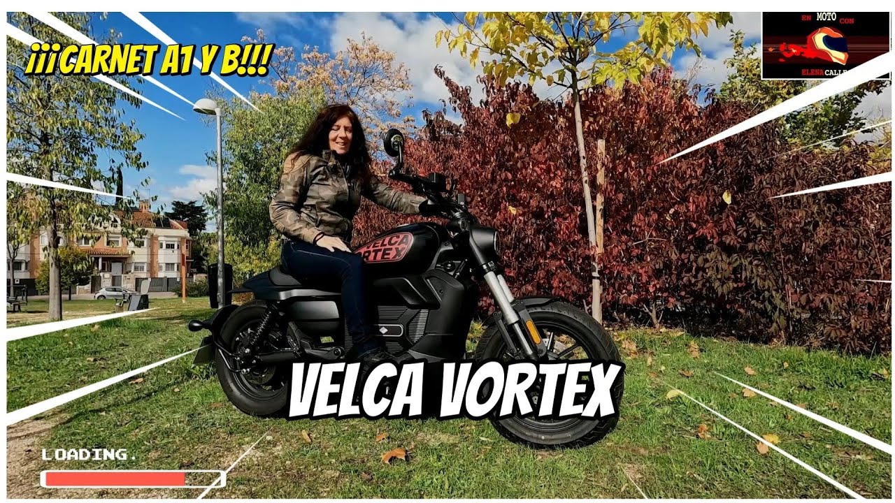 En moto con Elena Calleja: Prueba Velca Vortex 2024 - YouTube