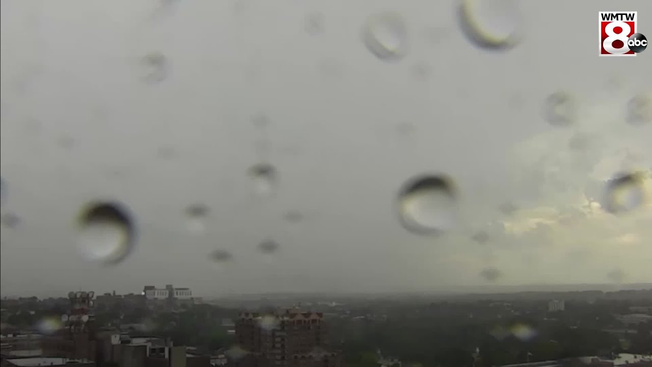 TIMELAPSE: Watch as strong thunderstorm rolls through Portland - YouTube