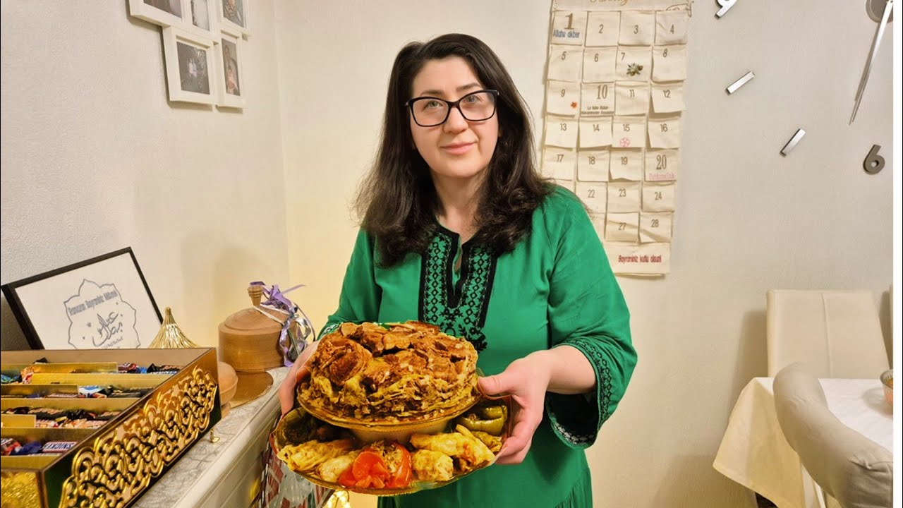 Delicious Iftar Table | Special Ramadan Cabbage Dolma, Traditional ...