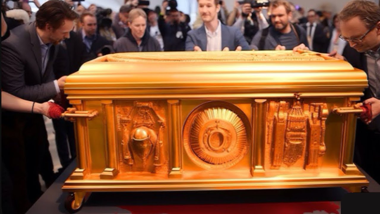 Scientists FINALLY Opened The Tomb Of Alexander The Great After ...