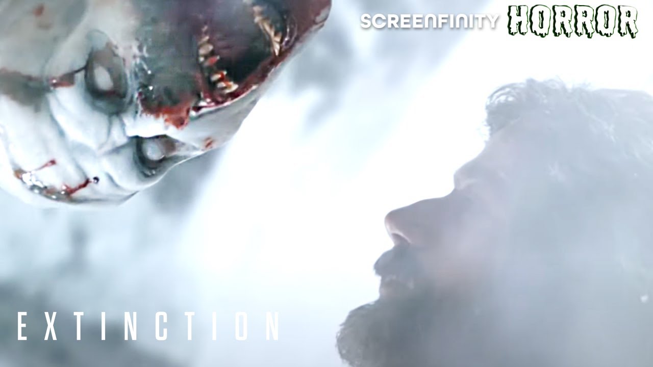 Bloody Zombie Fight In The Snow | Screenfinity Horror - YouTube
