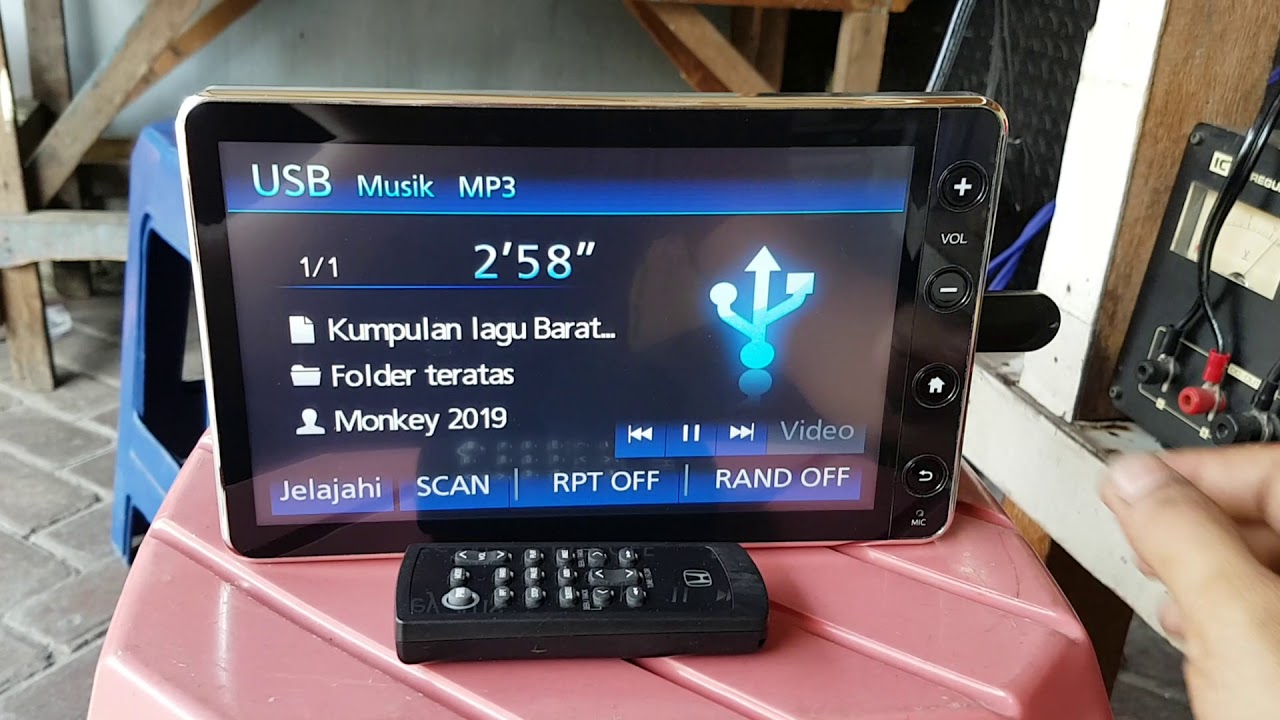 Head Unit floating Oem HRV 2017 - YouTube