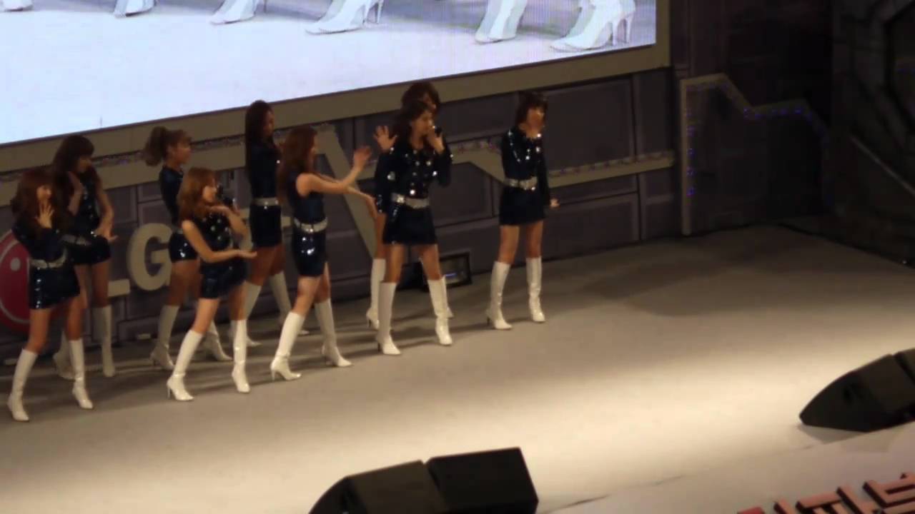 110403 소녀시대 SNSD Girls Generation Visual Dreams @ LG3Dcinema - YouTube