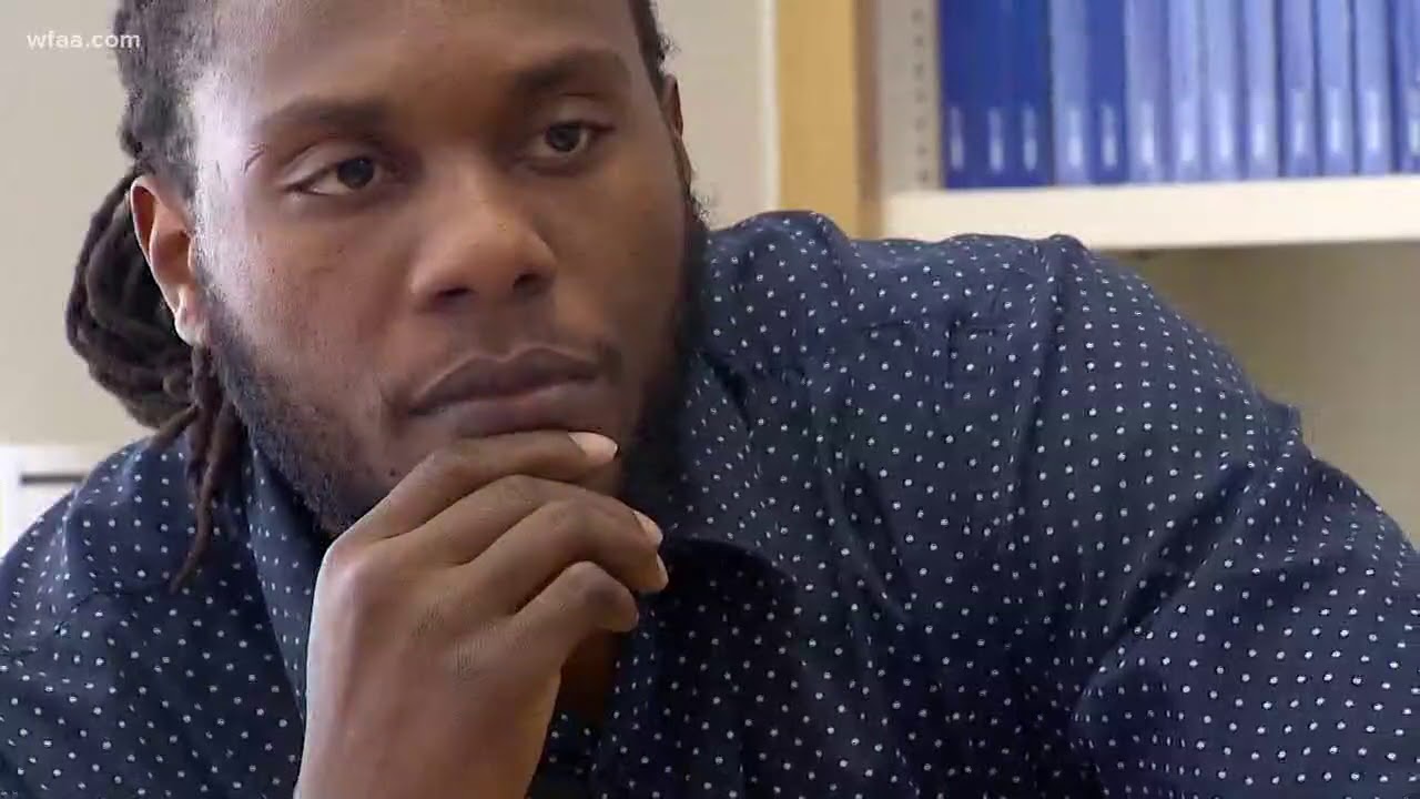 Dallas math teacher also a mentor to students - YouTube