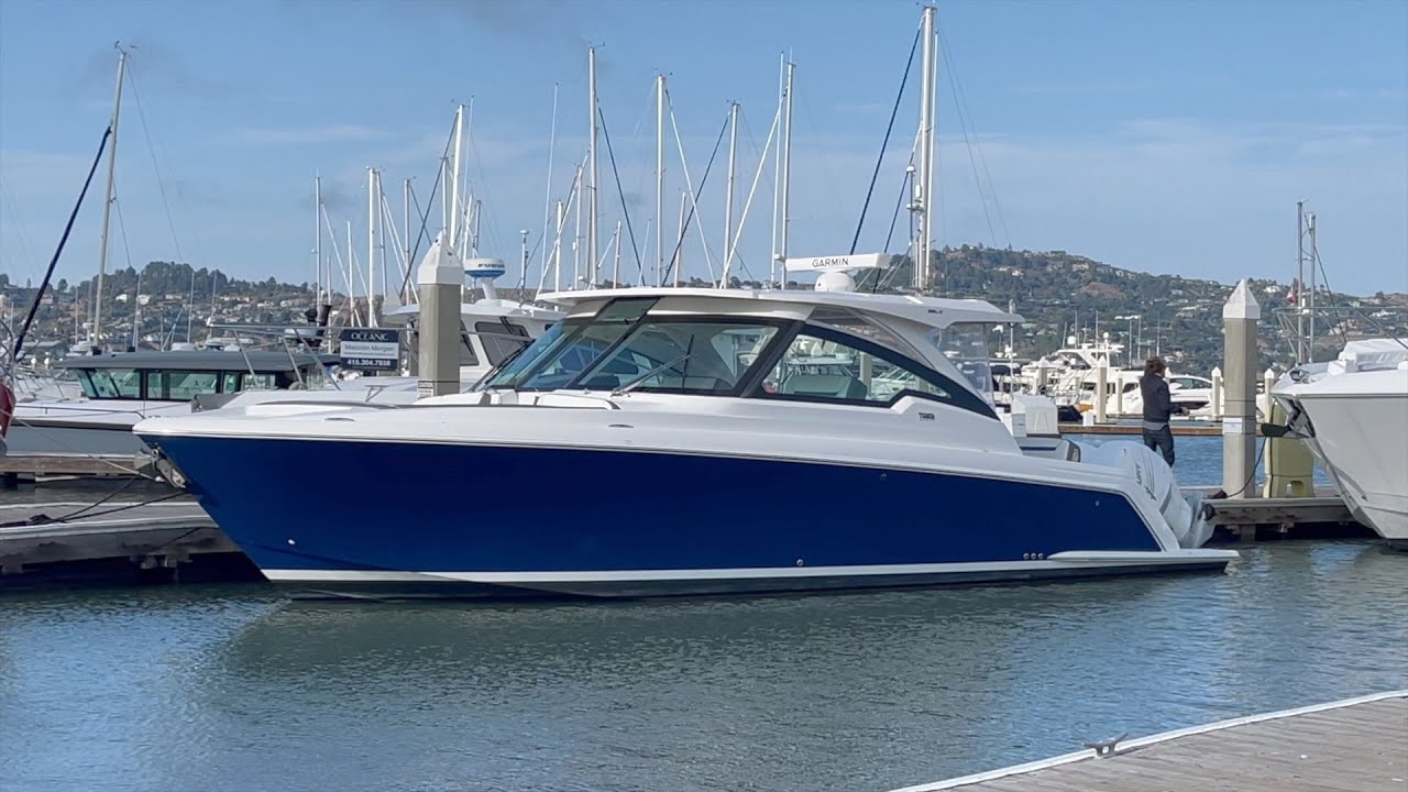 Tiara Yachts 38 LX! Luxury Duel Console! Walkthrough! - YouTube