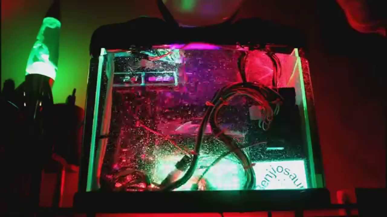 Mineral Oil Gaming PC - YouTube
