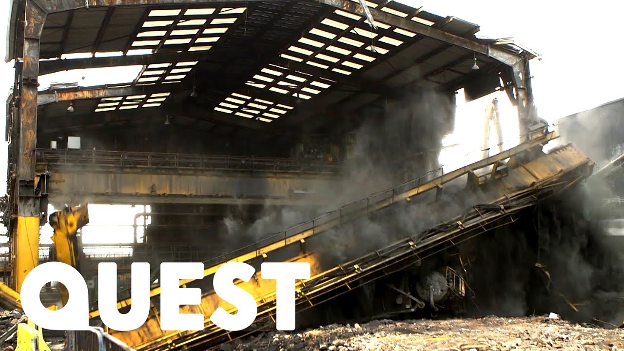 How To Remove 60 Tonnes Worth of Cranes | Scrap Kings - YouTube