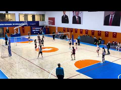 YILDIZ KIZLAR 1.LİG FİNAL GURUBU KARTAL ANADOLU 1-MAVİ YILDIZLAR 3