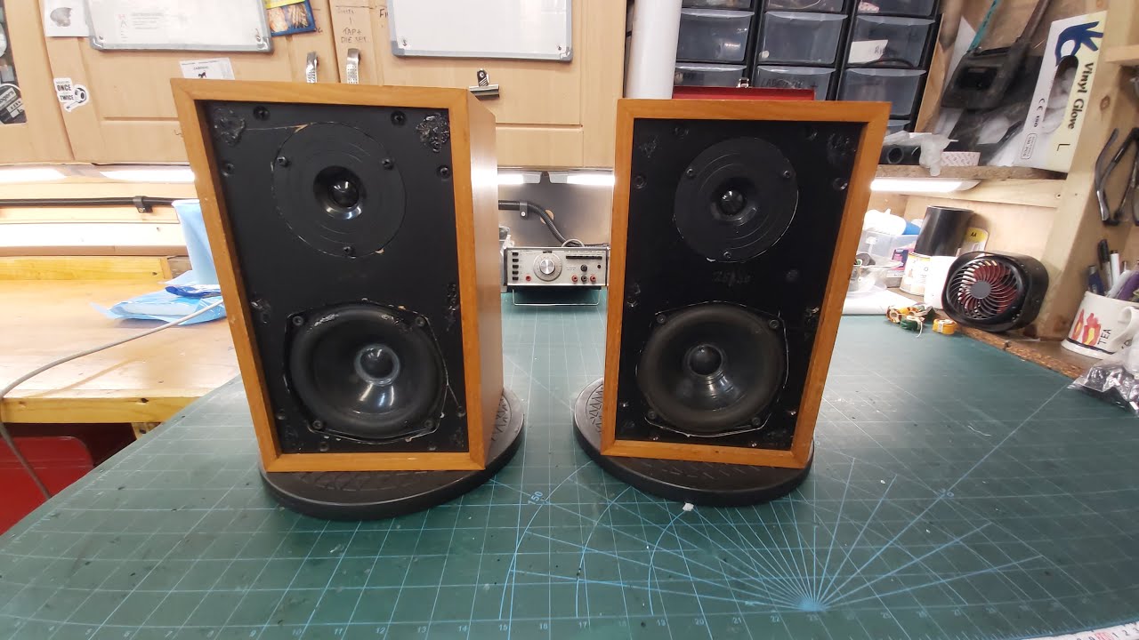 Linn Kan Speakers - Part 1 - YouTube