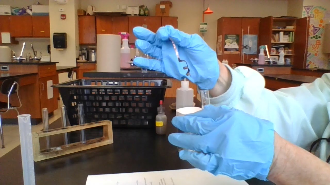Redox reaction.lab. - YouTube