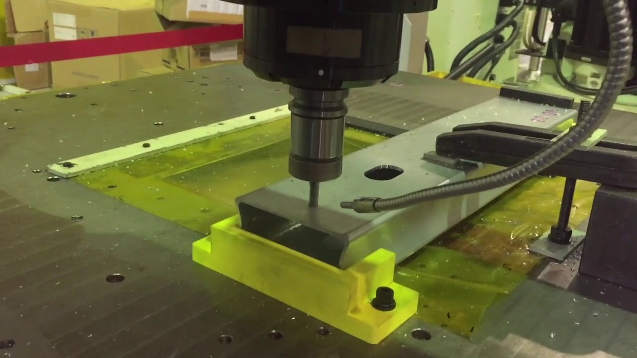 Robot Machining System - YouTube