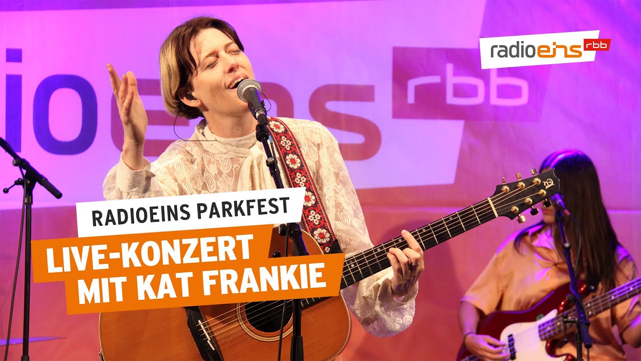 Live-Konzert mit Kat Frankie I Das radioeins Parkfest 2022 - YouTube