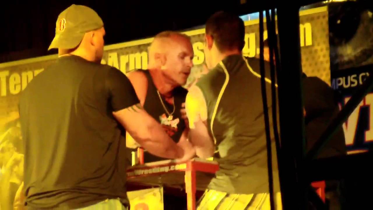 Ryan Barnett vs. mike bowlin super match - YouTube