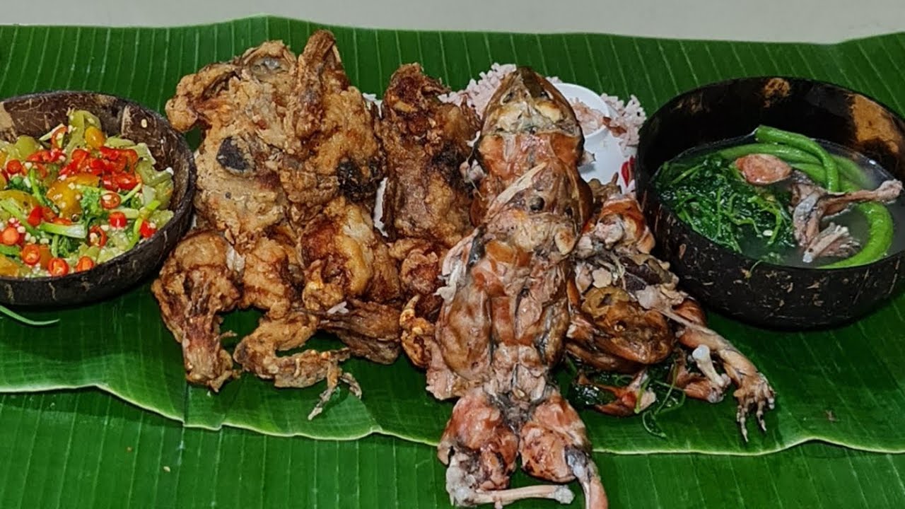 Frog recipe | fried frog | smoked frog w/ wild veggies. Philippines Mukbang - YouTube