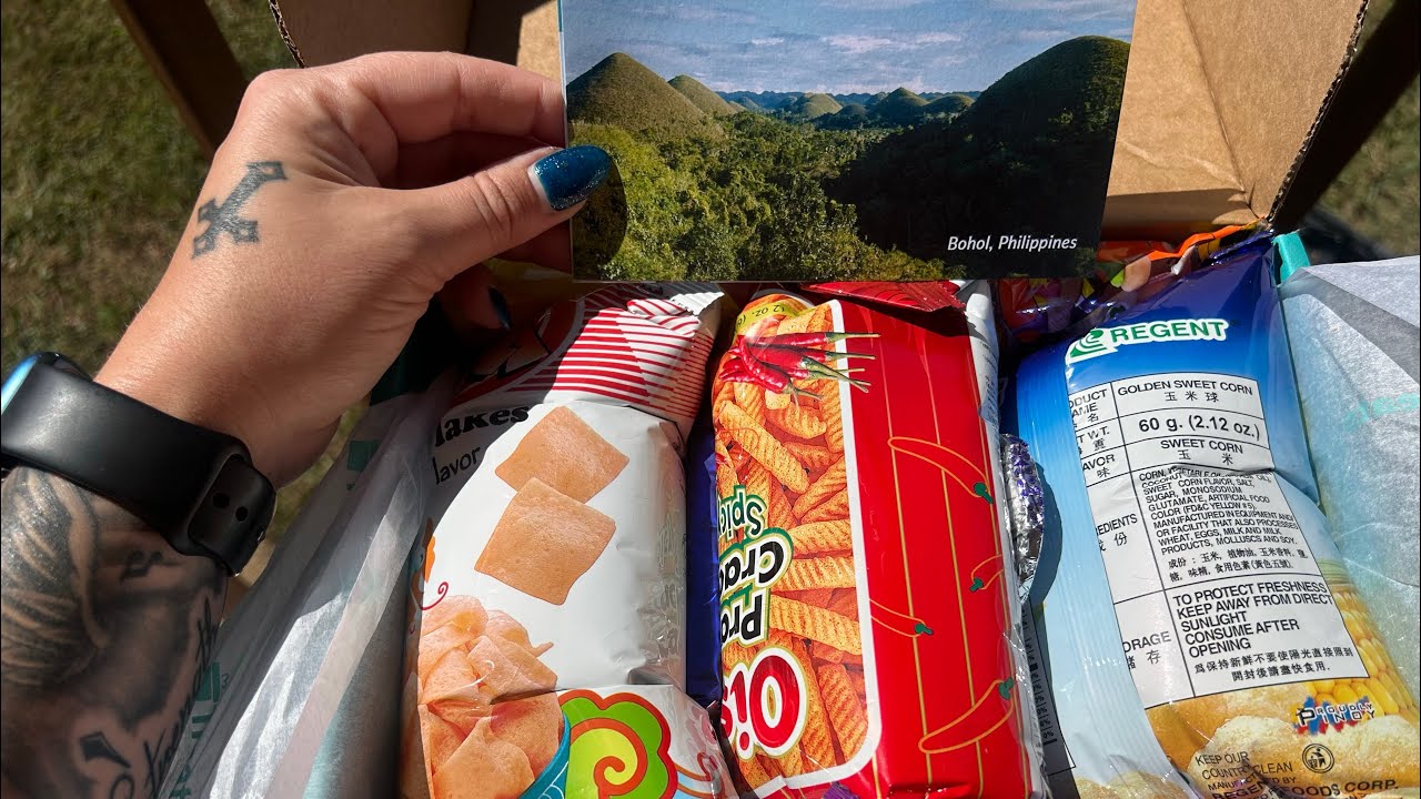 Trying Snacks From The Philippines 🇵🇭 Try Treats 🇵🇭Unboxing!!! - YouTube
