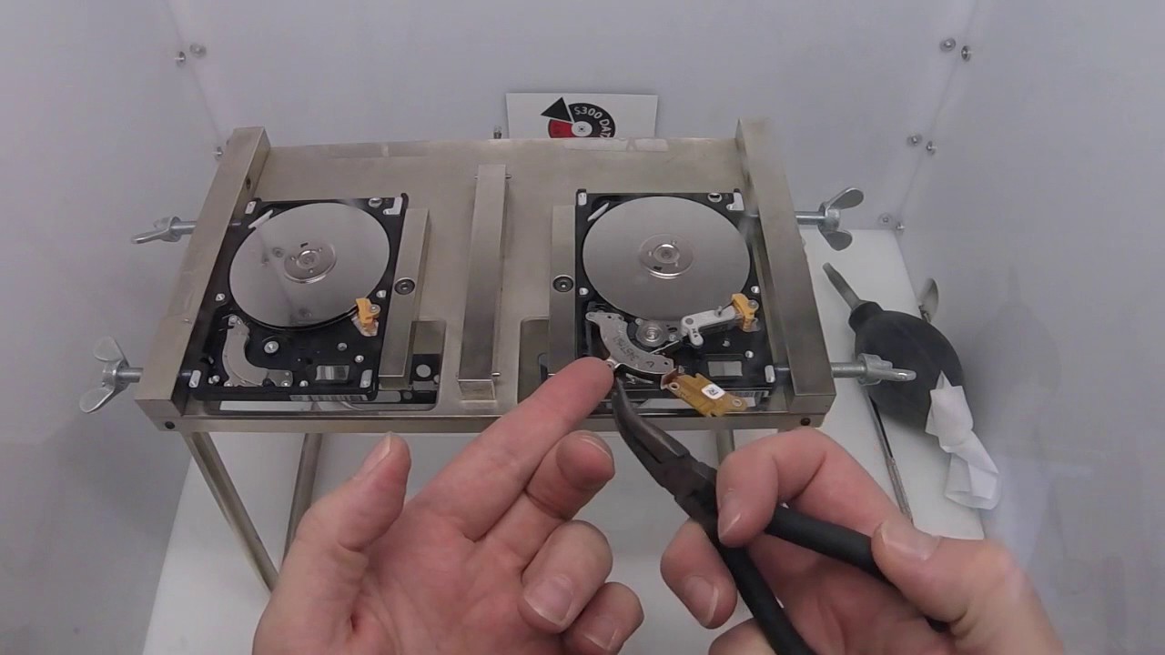 Seagate ST9120821A Head Swap - Affordable Clean Room Data Recovery by ...
