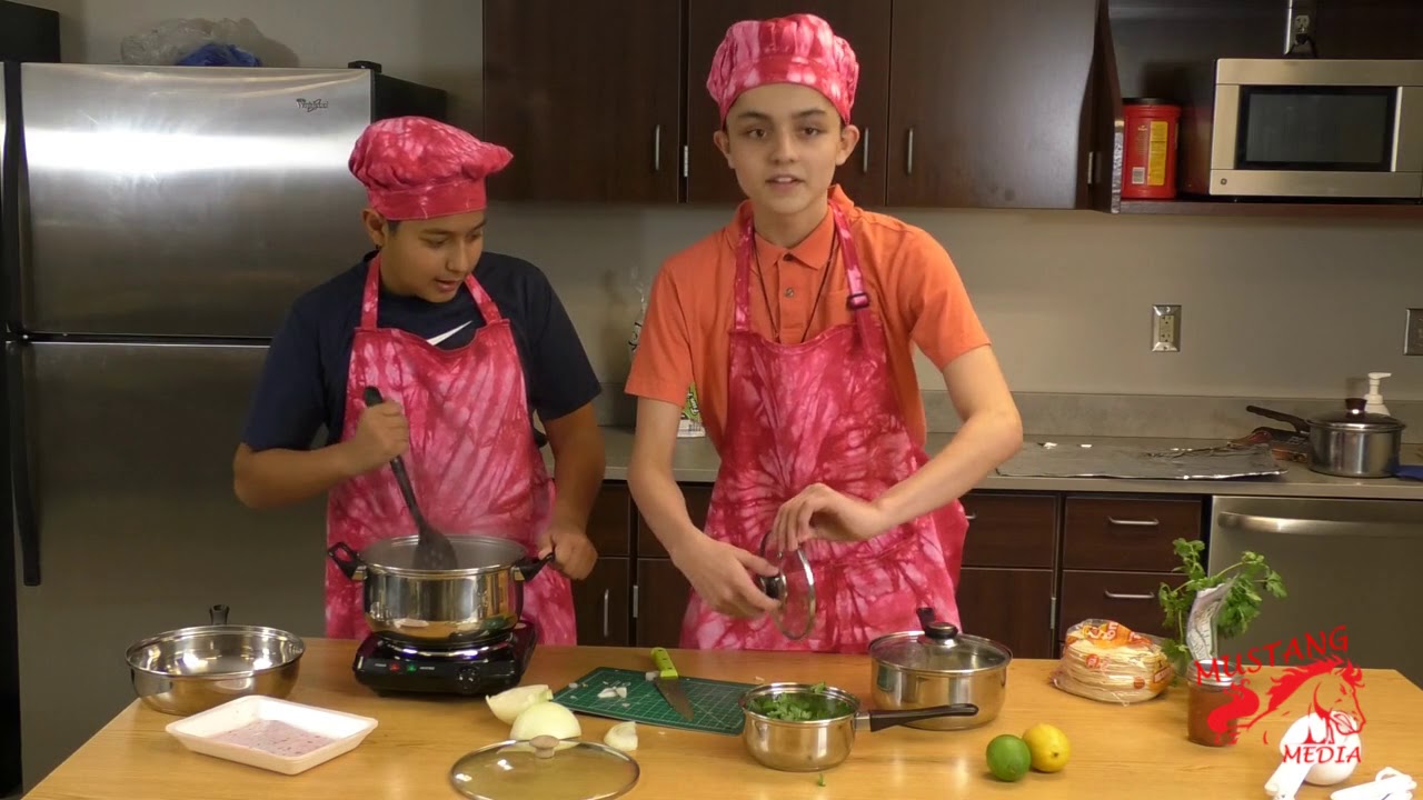 Cooking with Kyle & Cristian 1.4 - YouTube