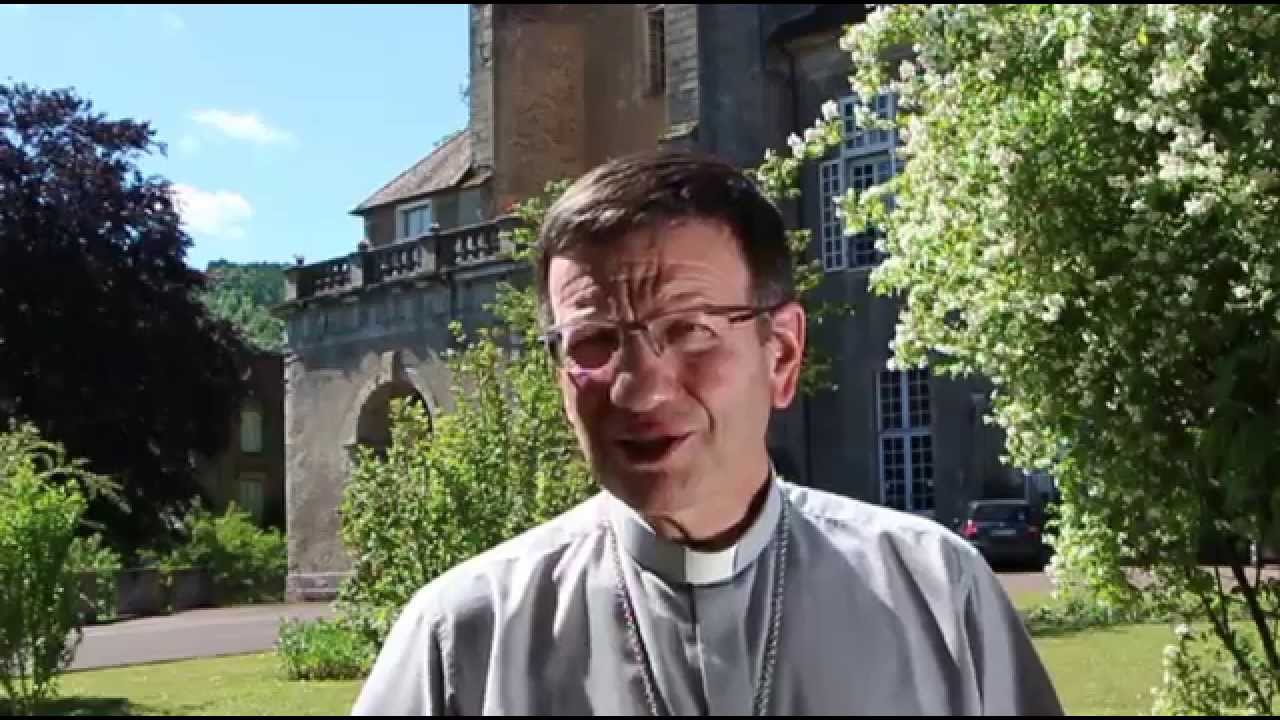 L'Evêque Benoit Rivière nous invite à sa table le 4 octobre 2015, à ...
