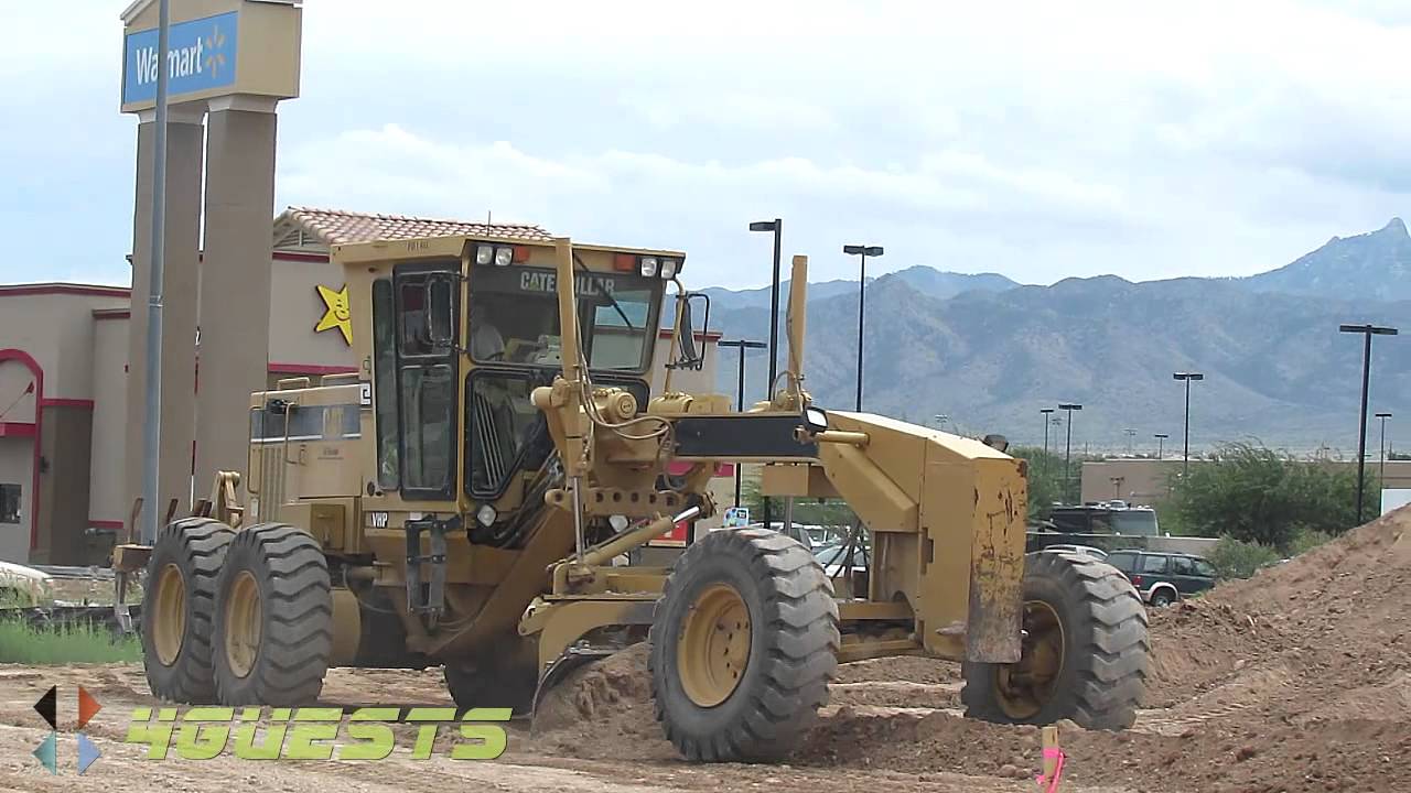 CAT GRADER AT WORK - YouTube