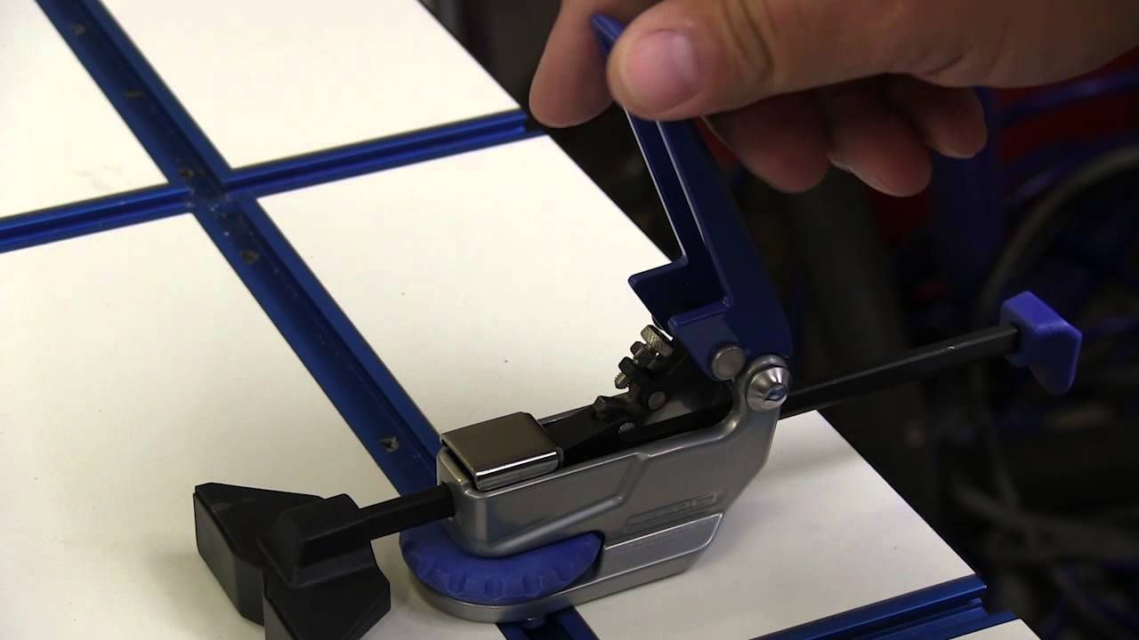 Rockler Auto-Lock T-Track Clamp - YouTube