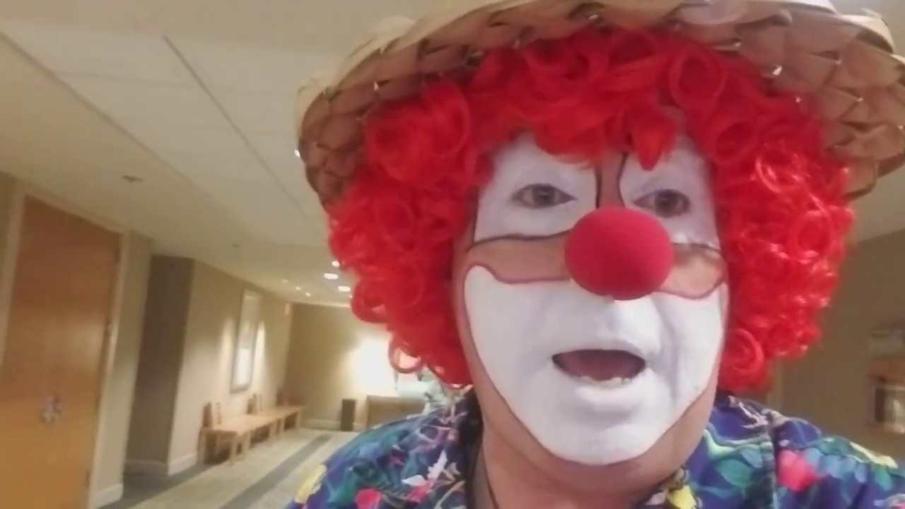 Chris Da Clown's Selfie Show #61 - YouTube