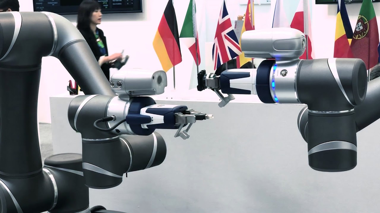 V3A044 TM Robot - Dual Arm Assembly 3 - YouTube