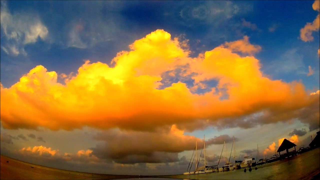 TRIPPY BEACH - YouTube