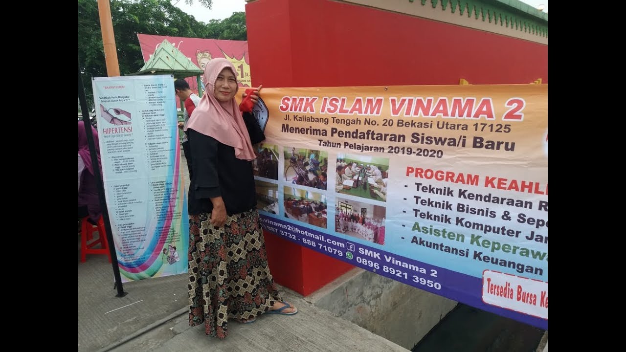 Kegiatan Siswi Smk Islam Vinama 2 Di Marakas Pondok Ungu Permai - YouTube