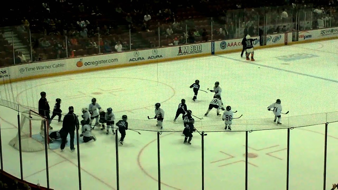 SDIA Oilers Mini Mite - Honda Center 4-3-11 - YouTube