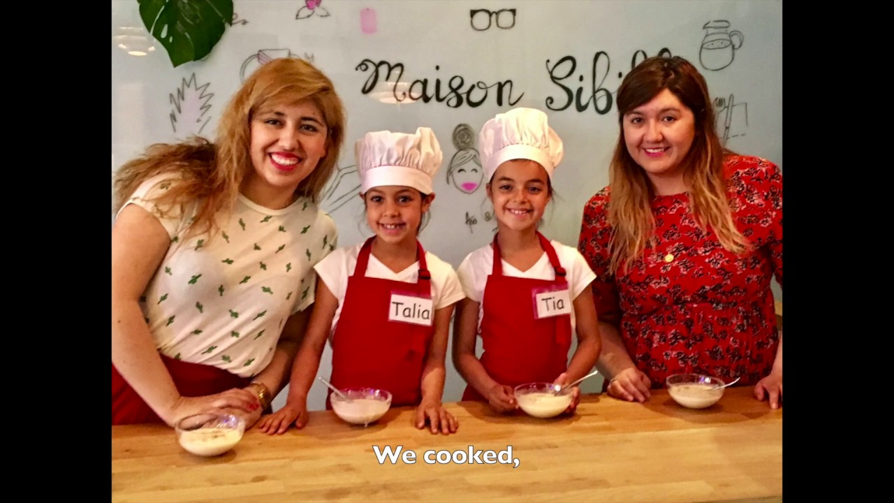 Tia & Talia Travel to Europe - in Spanish with English subtitles - YouTube