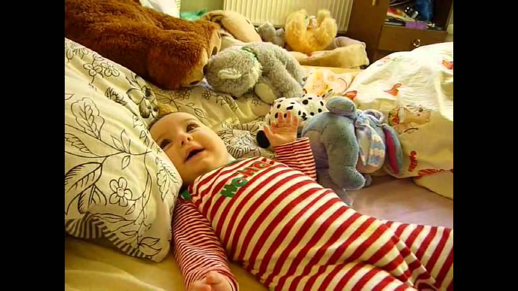 My little Di from 5 to 6 month - YouTube