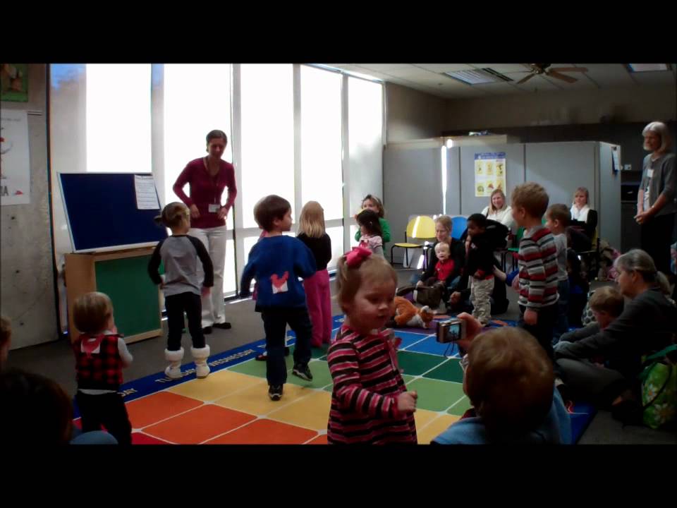 Move and Groove Storytime at Manhattan Public Library (KS) - YouTube
