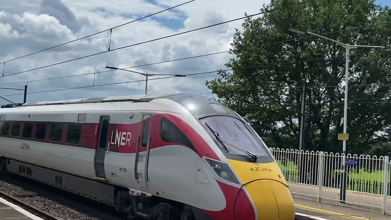 Class 801 Azuma | 801201 | LNER | Brookmans Park | 08/07/21 - YouTube