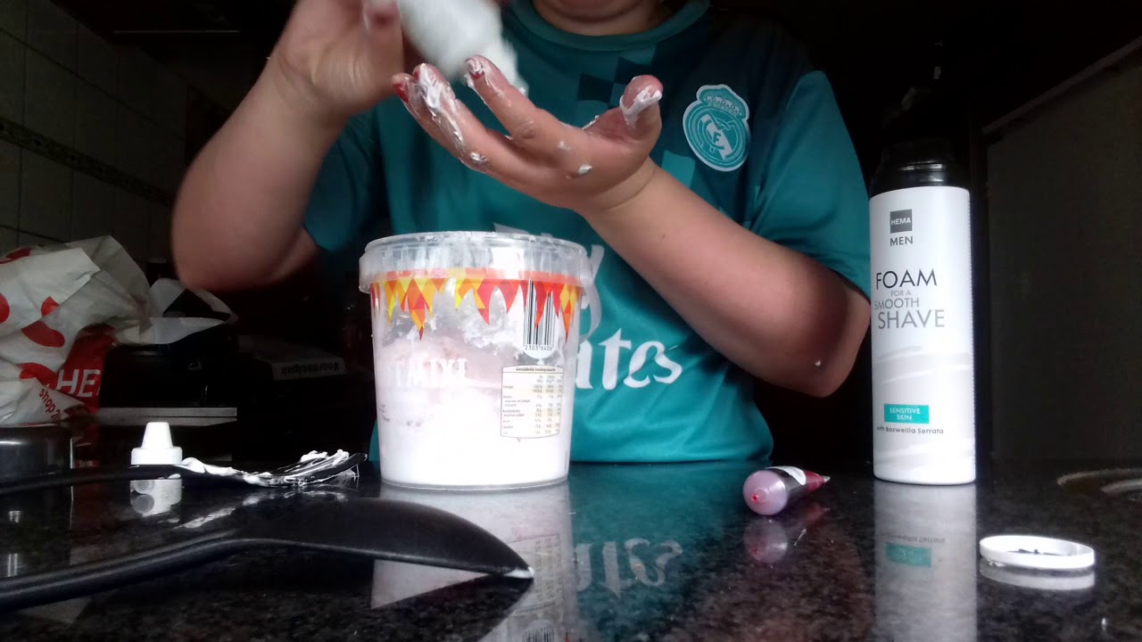 Roze slijm met spullen van hema - YouTube