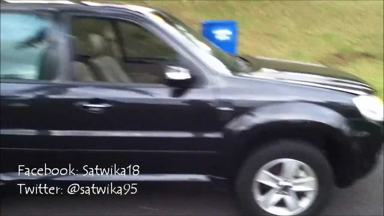 2010 Ford Escape Limited. Start Up, Engine, In Depth Tour, Short Drive ...